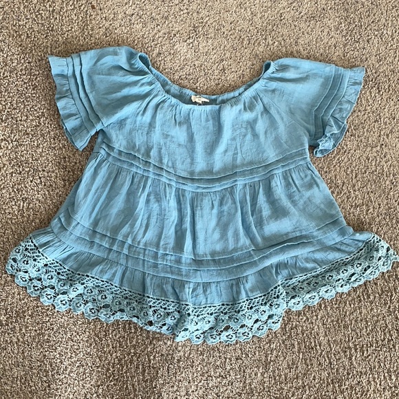 entro | Tops | Light Blue Flow Top | Poshmark